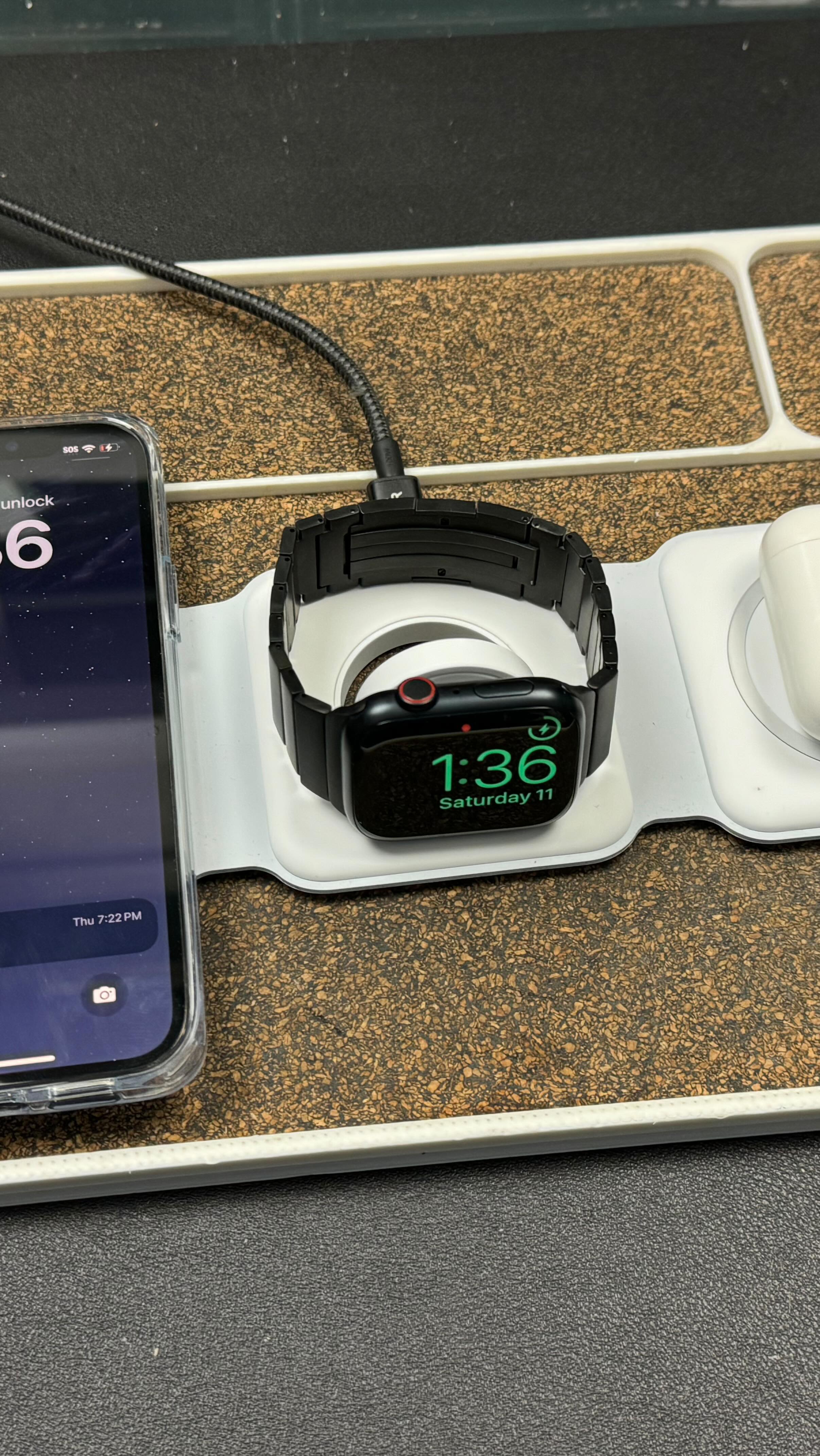 Zeera 3 In 1 Foldable Travel Magsafe Wireless Charger Test