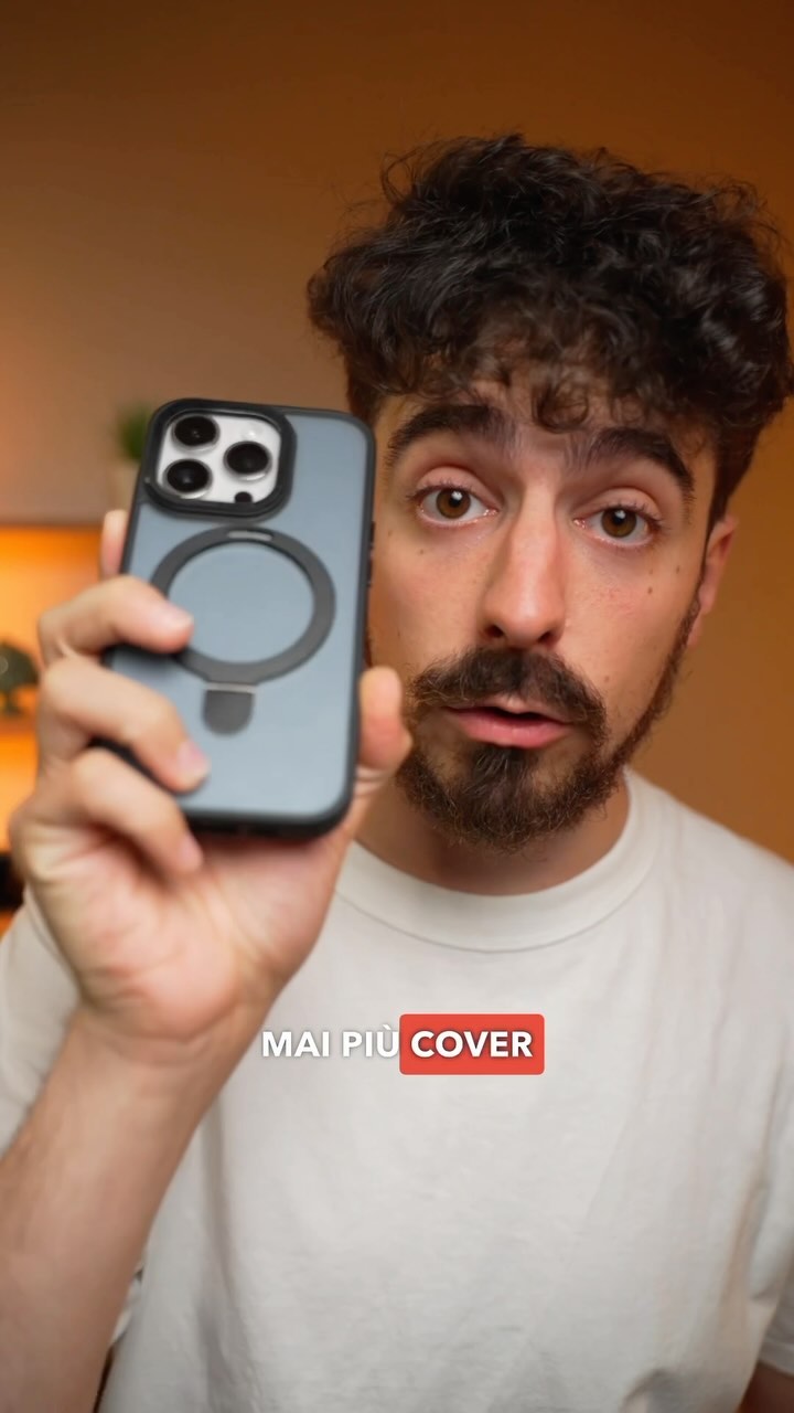 Ecco perché non comprerò MAI PIÙ cover per lo Smartphone!