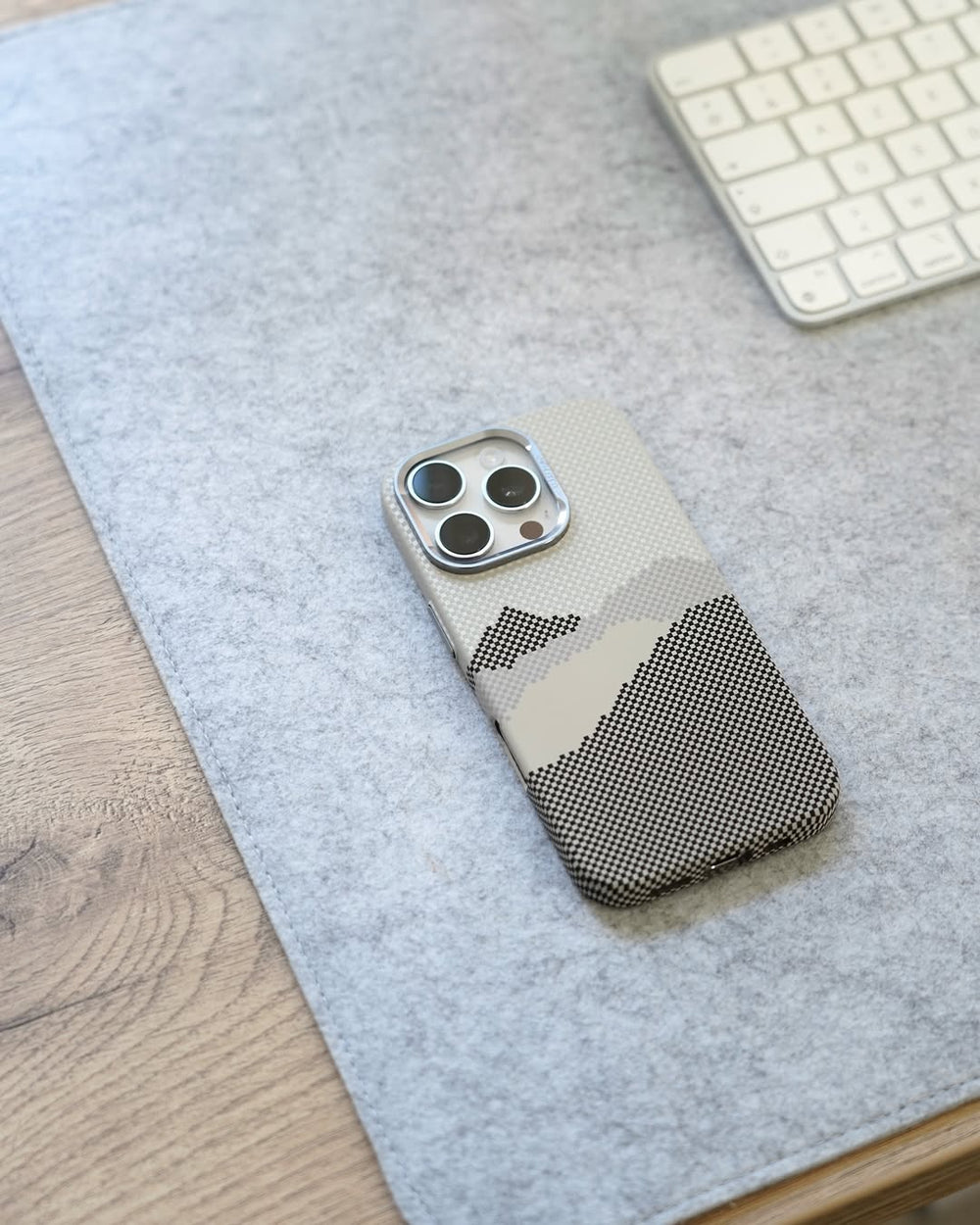 2025’s Best iPhone 16 Pro Max MagSafe Cases Featured by Stanitech